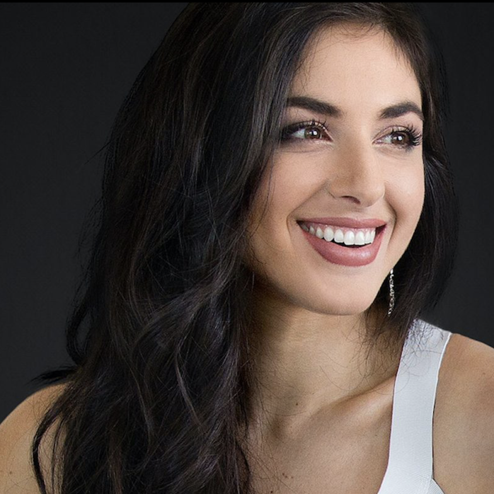 Shadé Zahrai - Speakers for Corporate Events | EL MGMT GROUP